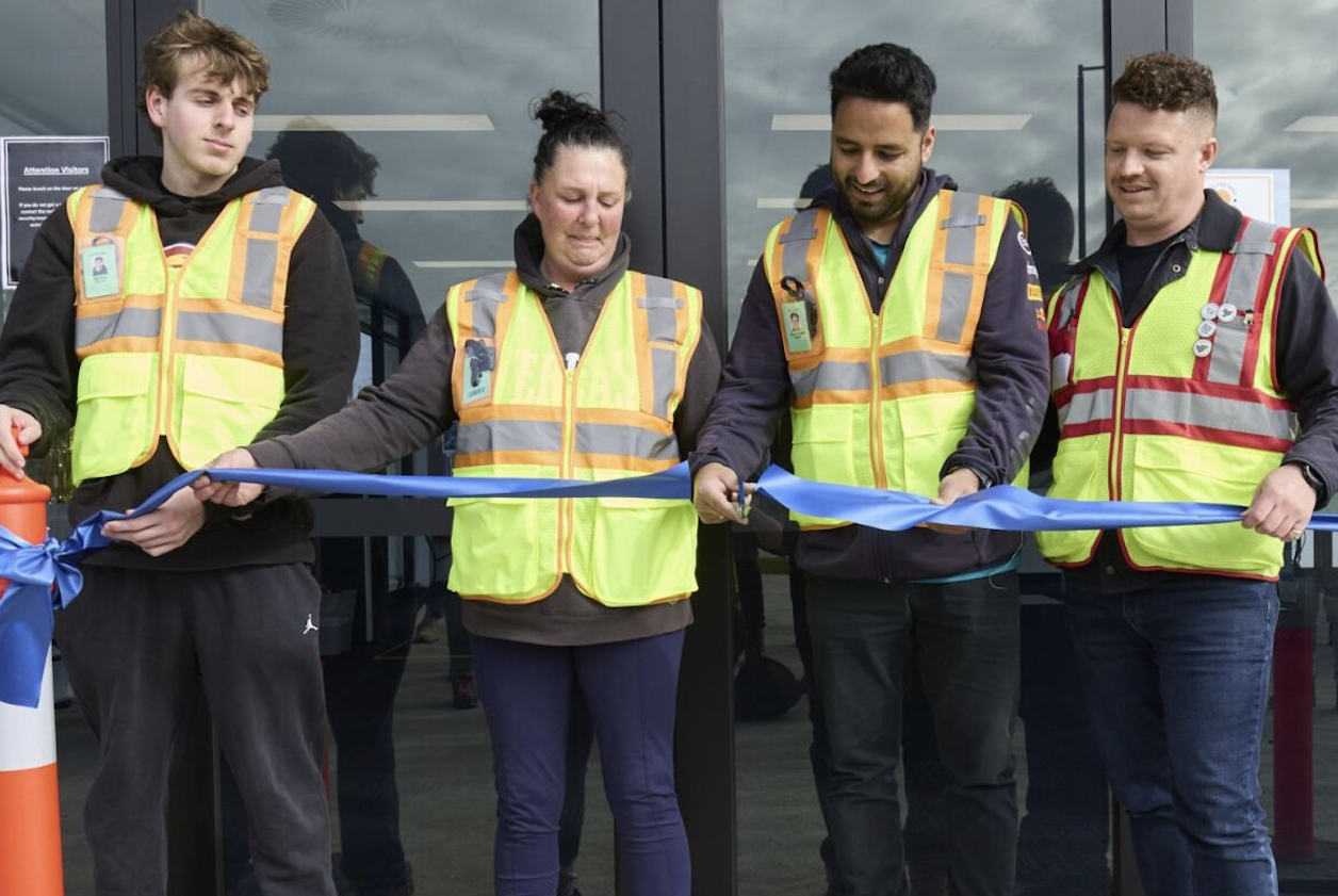 Amazon opens regional Victorian site - MHD