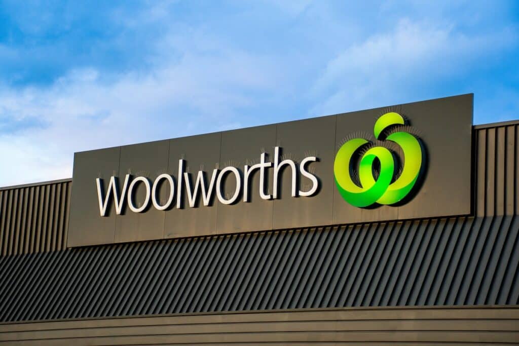 Woolworths opens $1.3bn automated distribution hub in Western Sydney - MHD