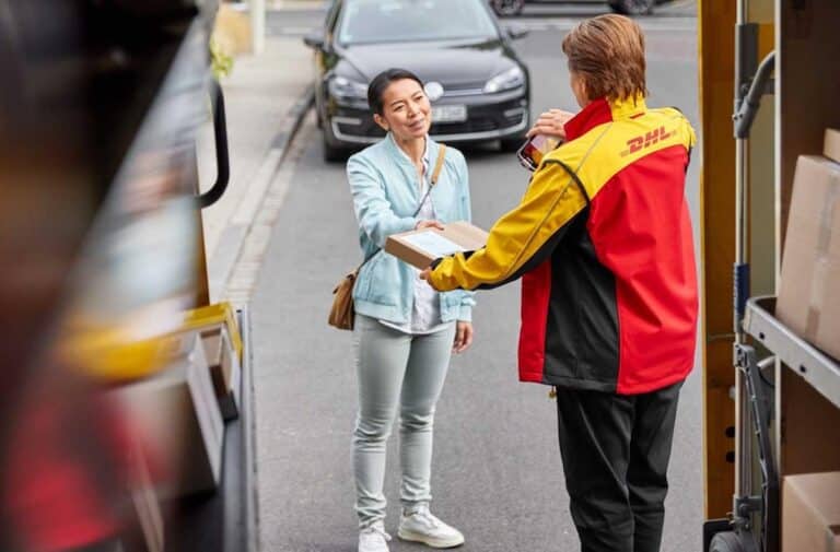 DHL data highlights surge in e-commerce returns - MHD